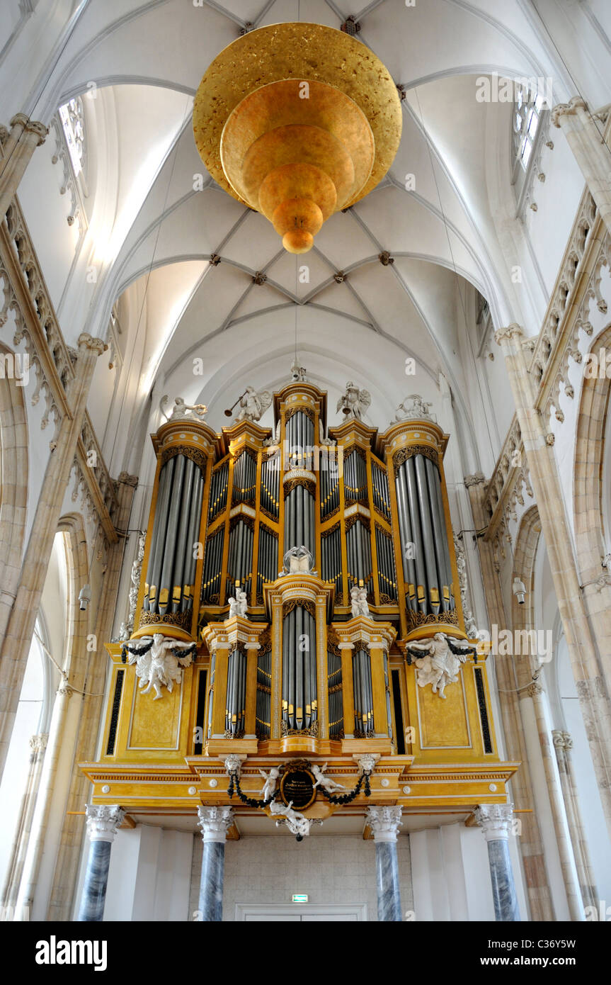 Grote kerk church hi-res stock photography and images - Alamy