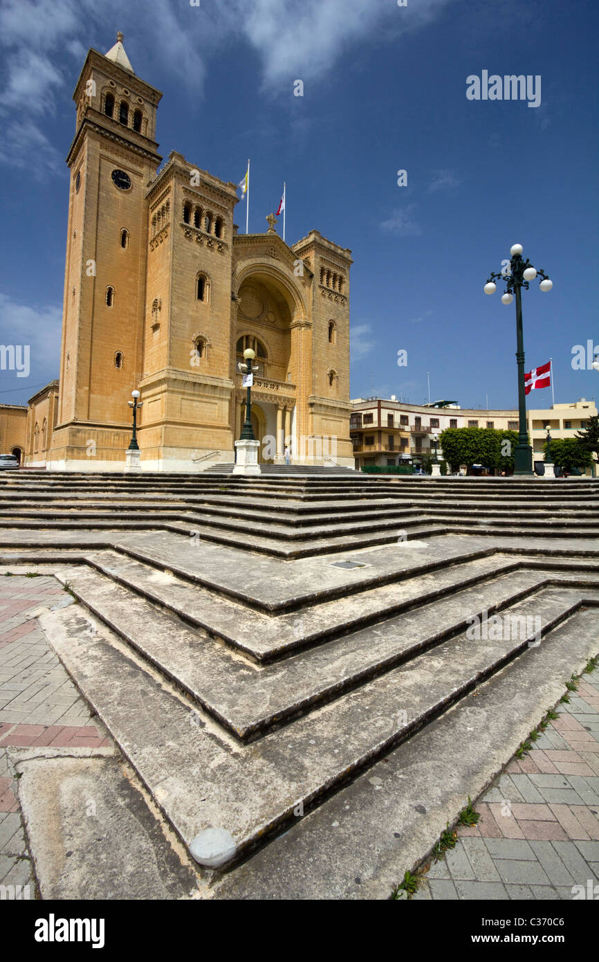 Birzebbugia pretty bay isle of malta Stock Photo - Alamy