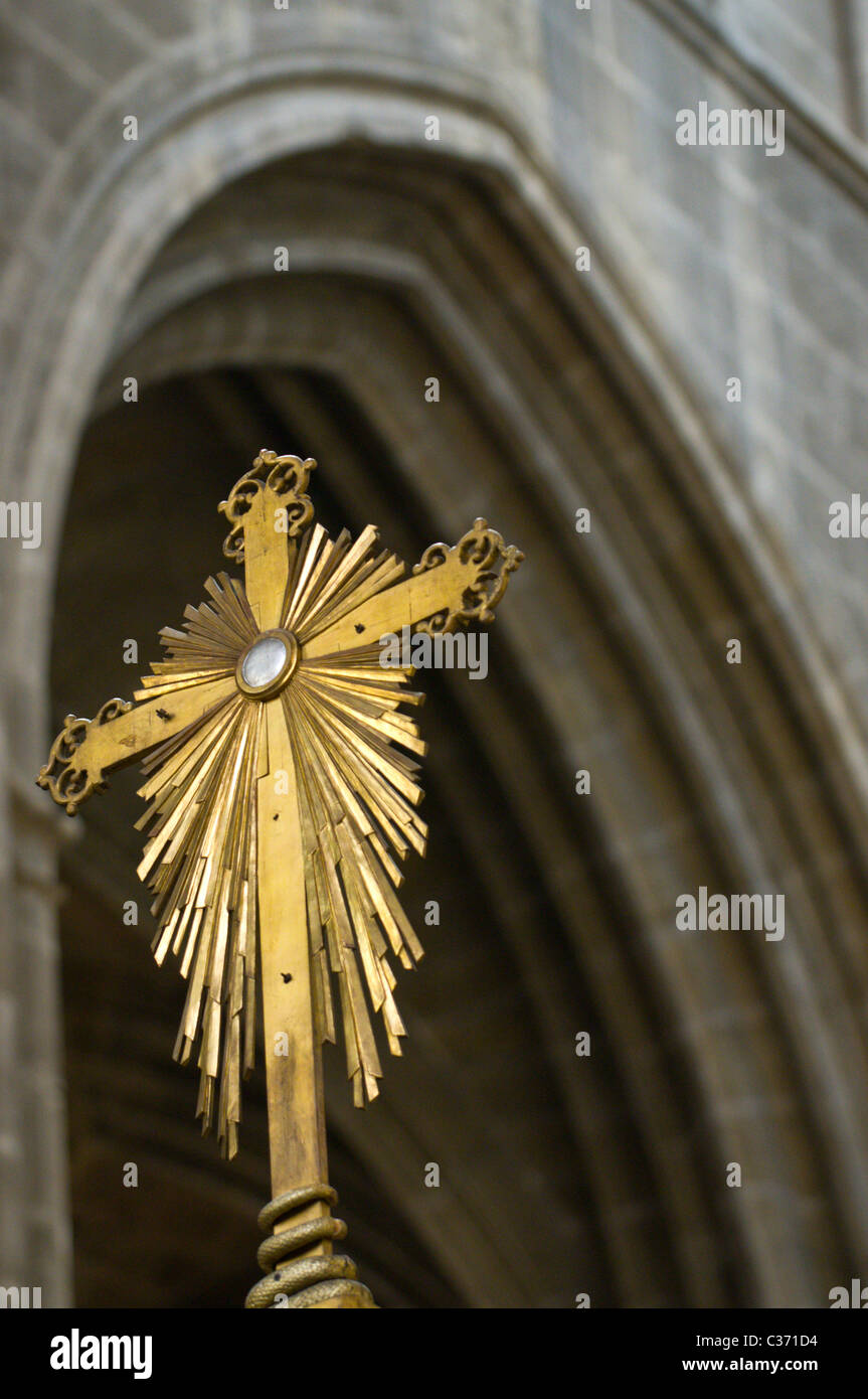 Cross vault roof hi-res stock photography and images - Alamy