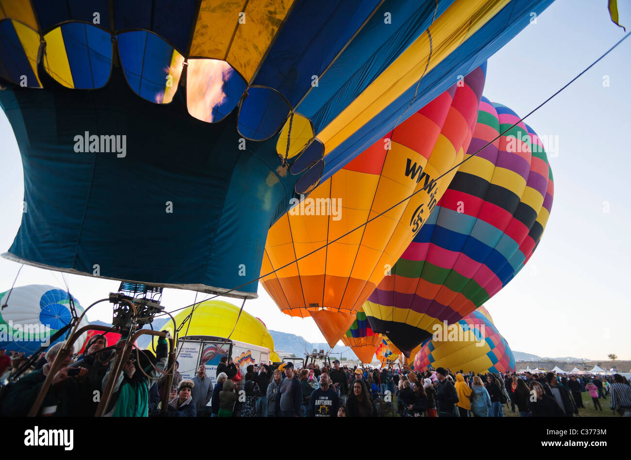 Albuquerque balloons sunrise hi-res stock photography and images - Alamy