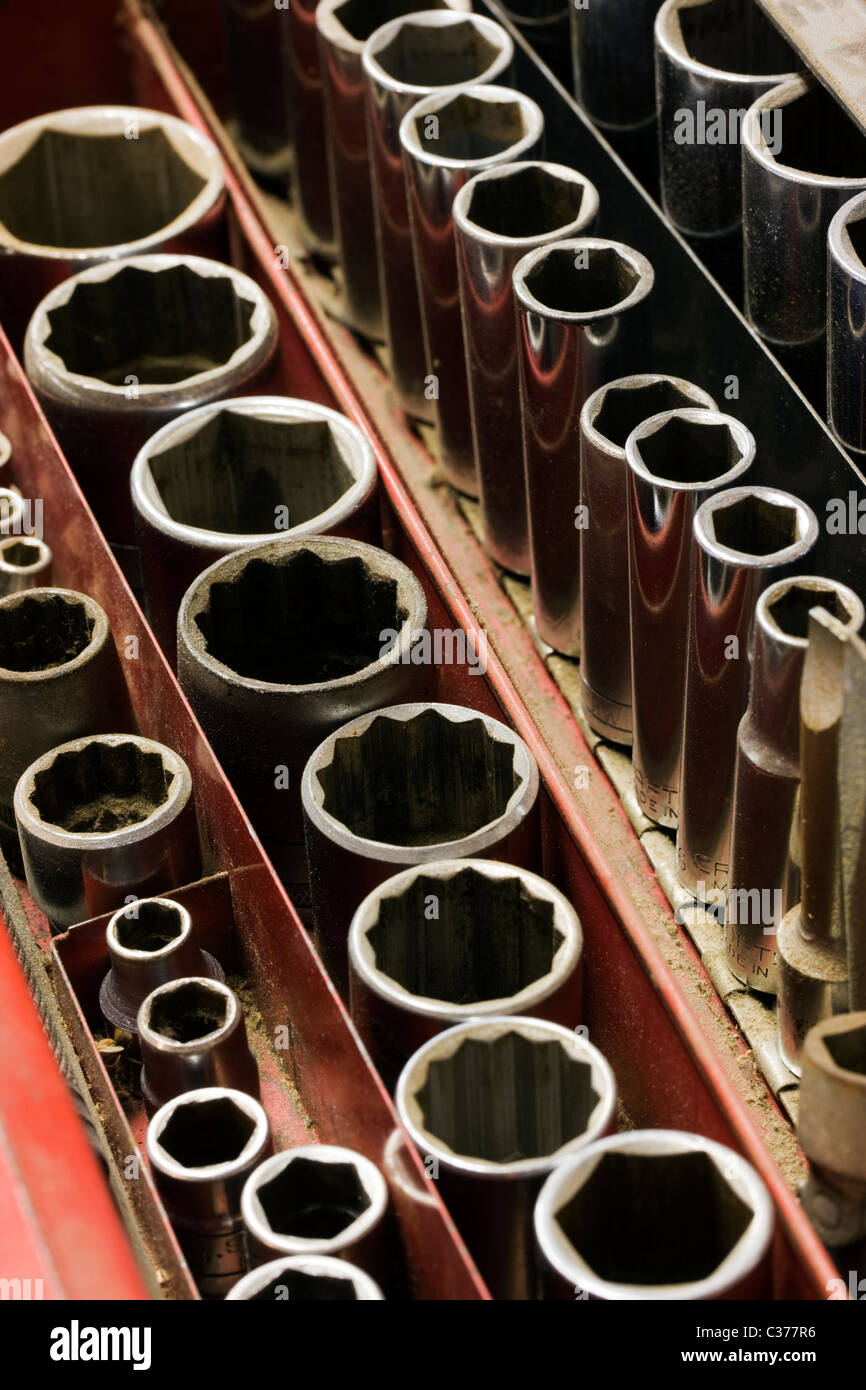 Mechanic tool box hi-res stock photography and images - Alamy