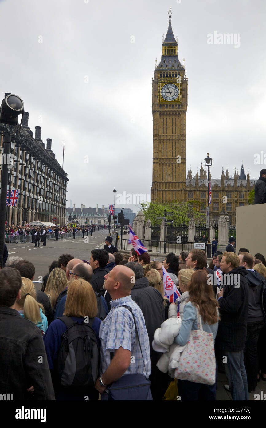 Crowd gathering by Big Ben for the Royal Wedding, London Stock Photo ...