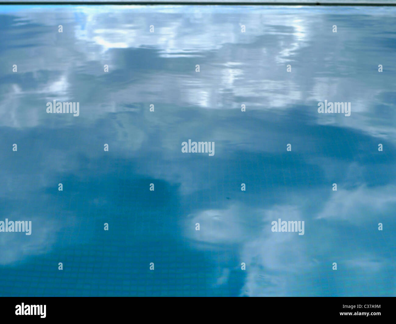 clouds in pool Stock Photo - Alamy