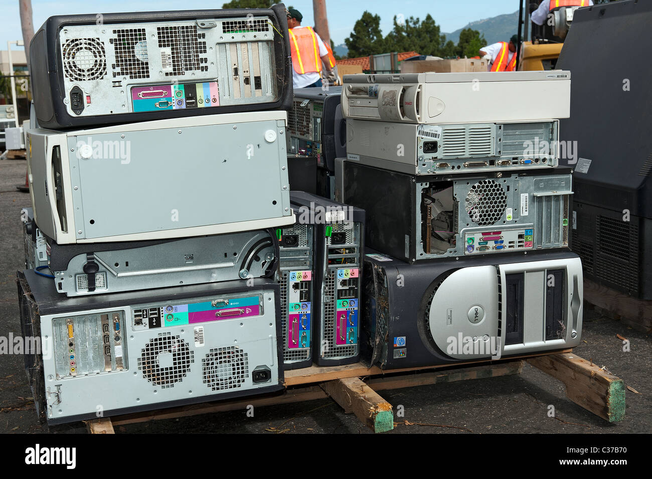 Electronic goods collected for recycling in Santa Barbara at earth day ...