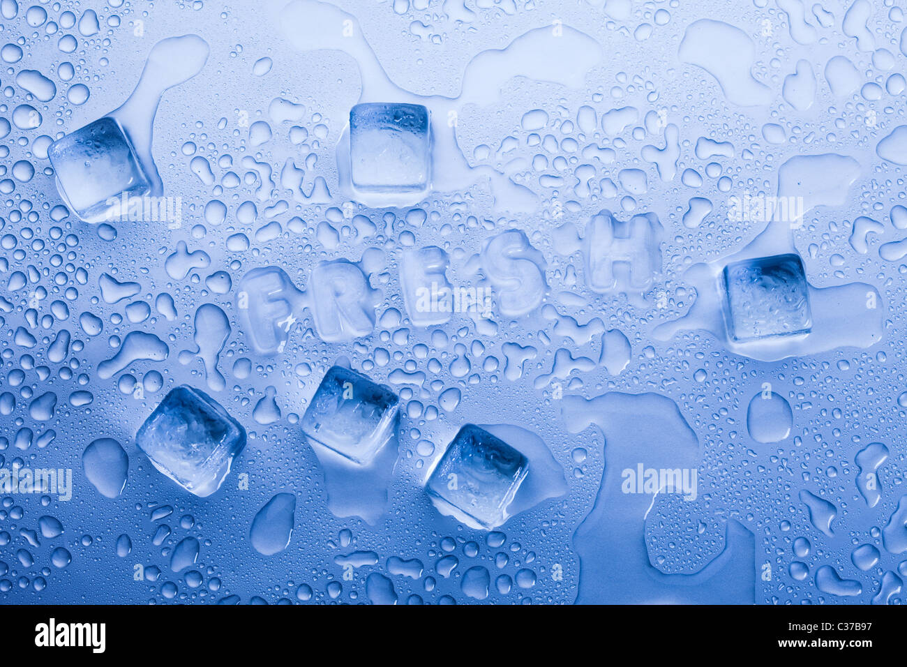 Ice cubes & aqua Stock Photo - Alamy