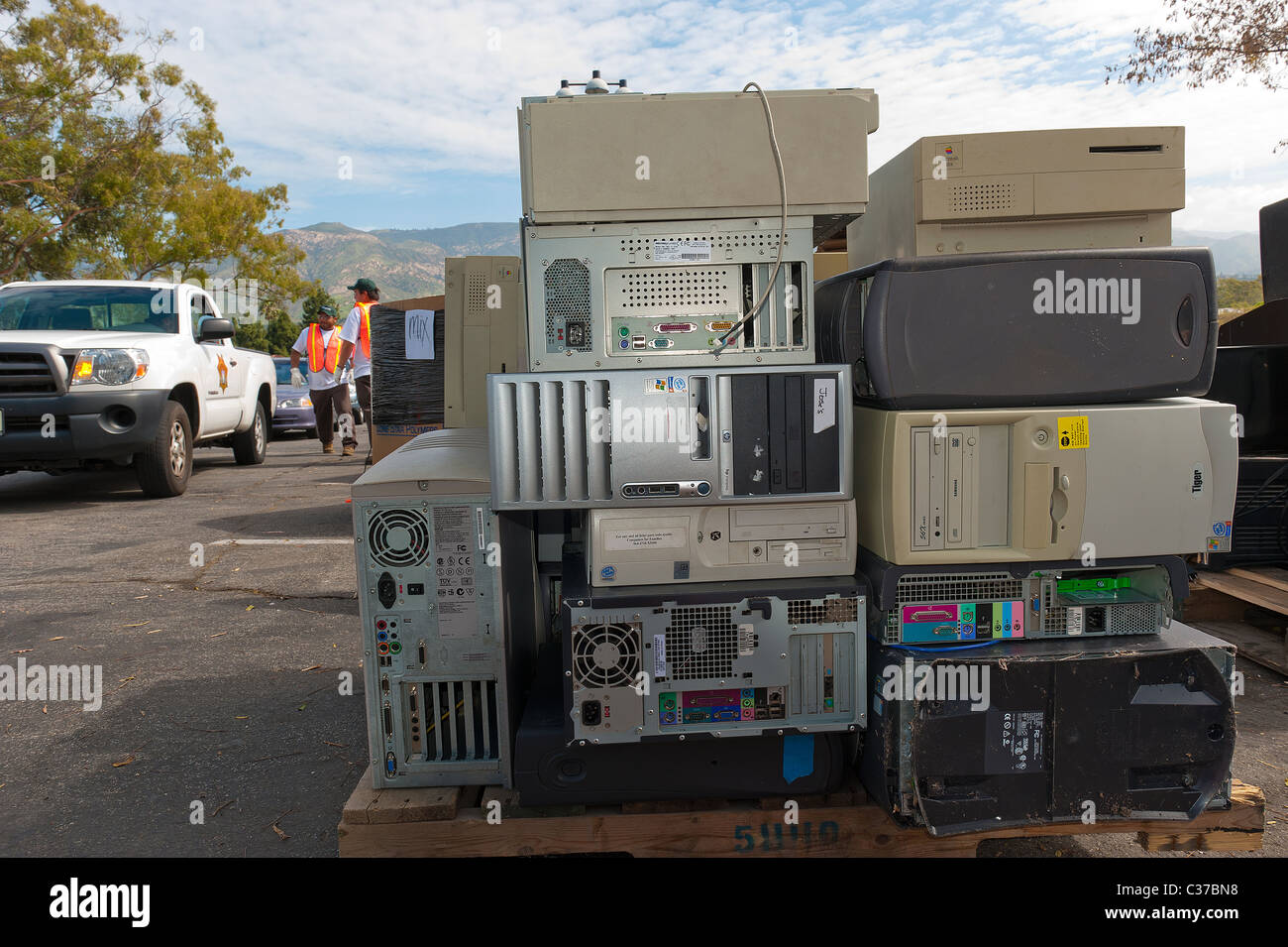 Electronic goods collected for recycling in Santa Barbara at earth day ...