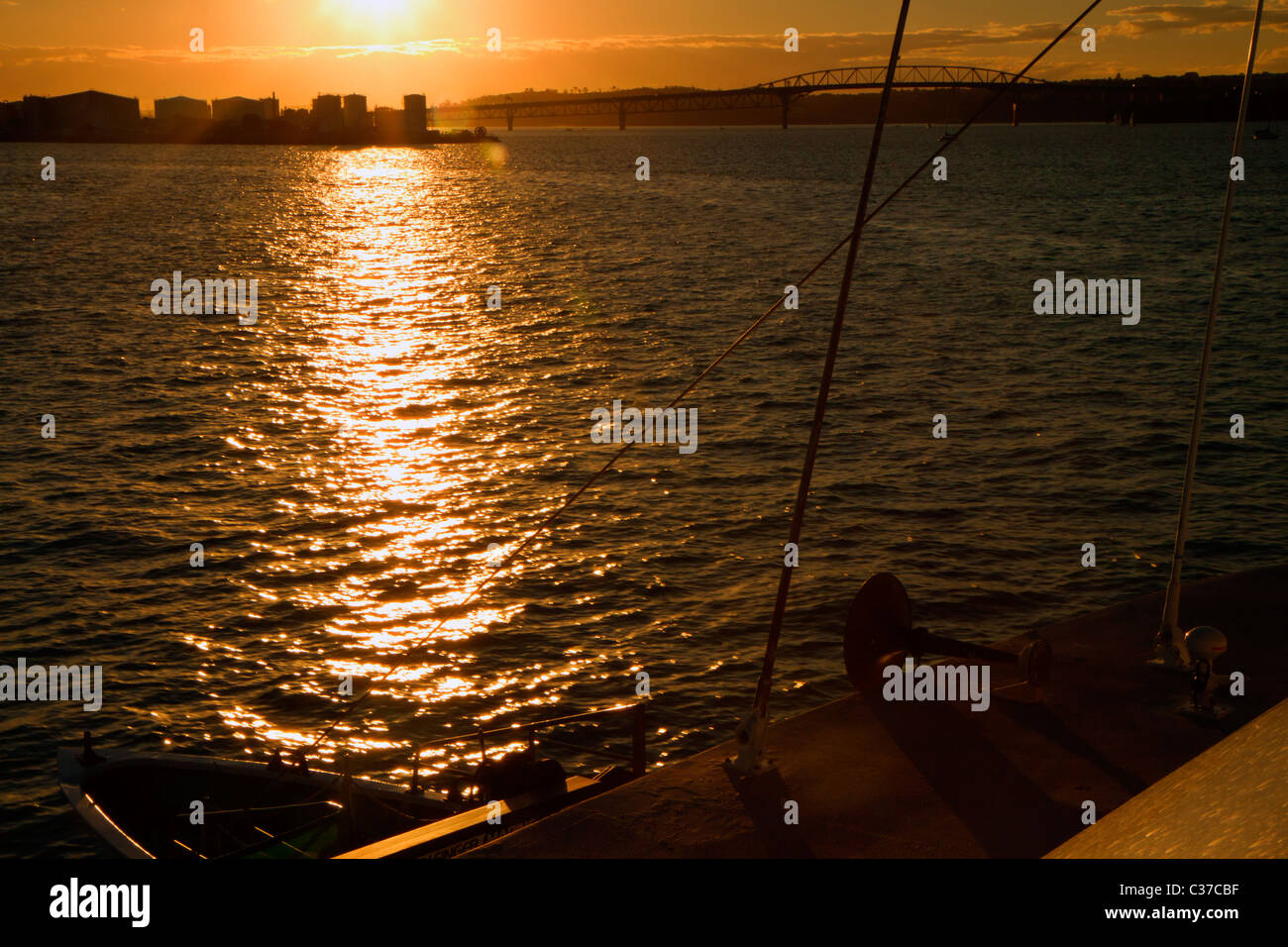 Auckland harbour sunset hi-res stock photography and images - Alamy