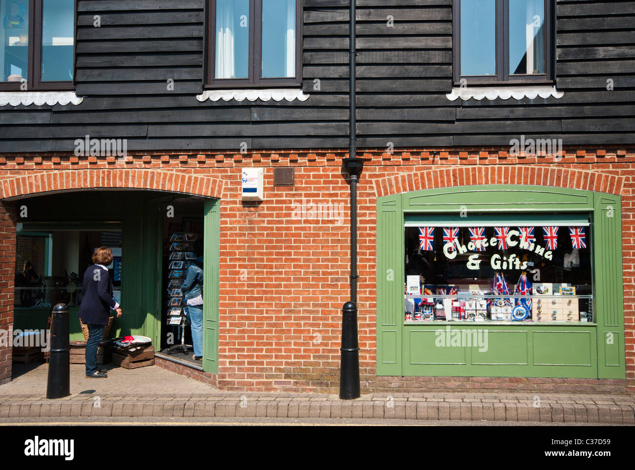 Giftshop hi-res stock photography and images - Alamy