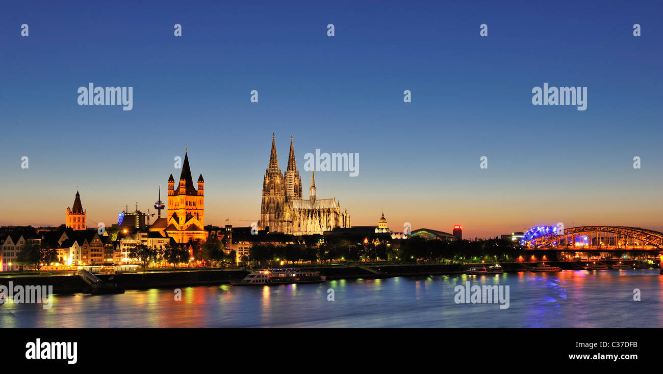 Panorama of Cologne at Night Stock Photo - Alamy