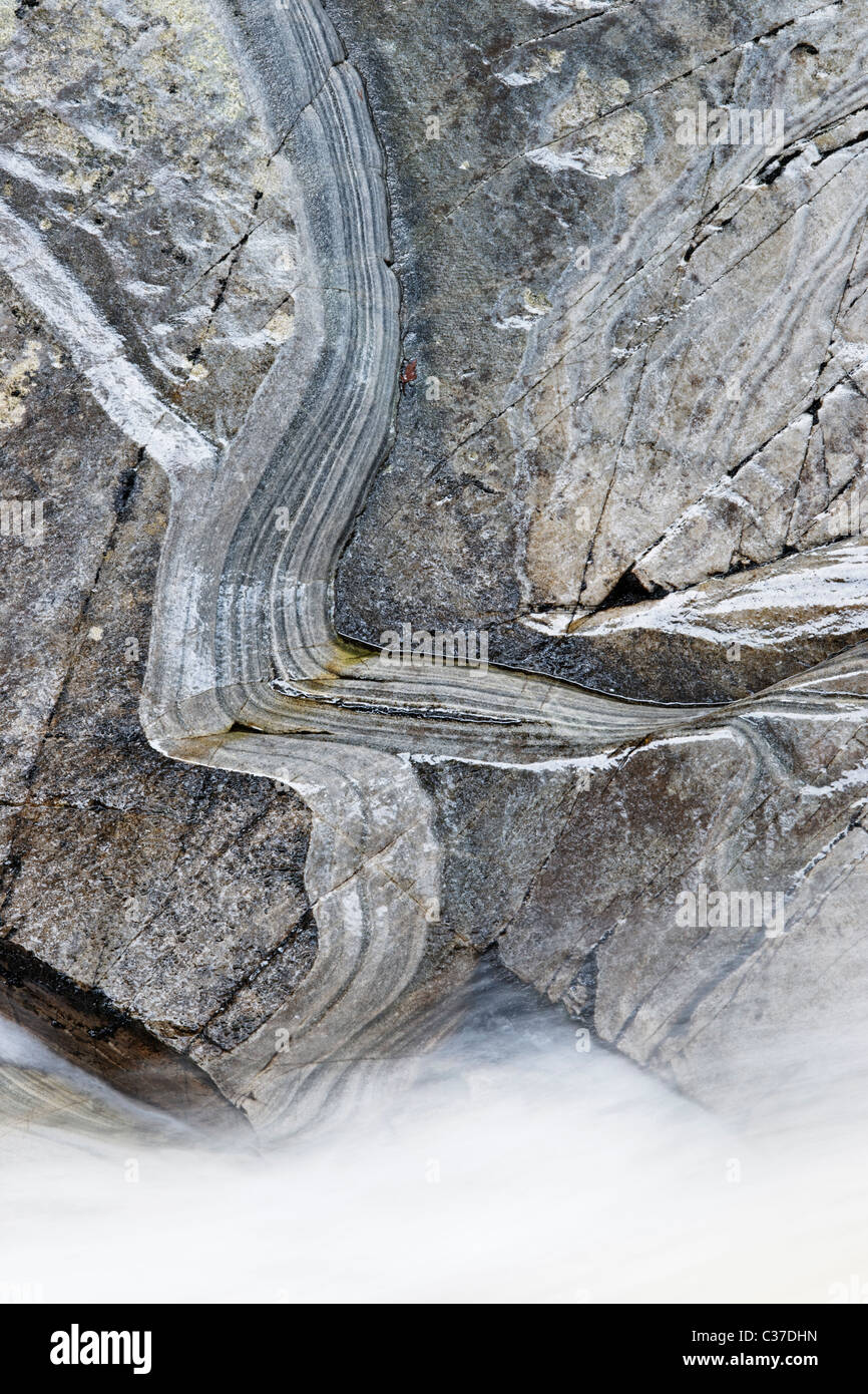 Schist rocks hi-res stock photography and images - Alamy