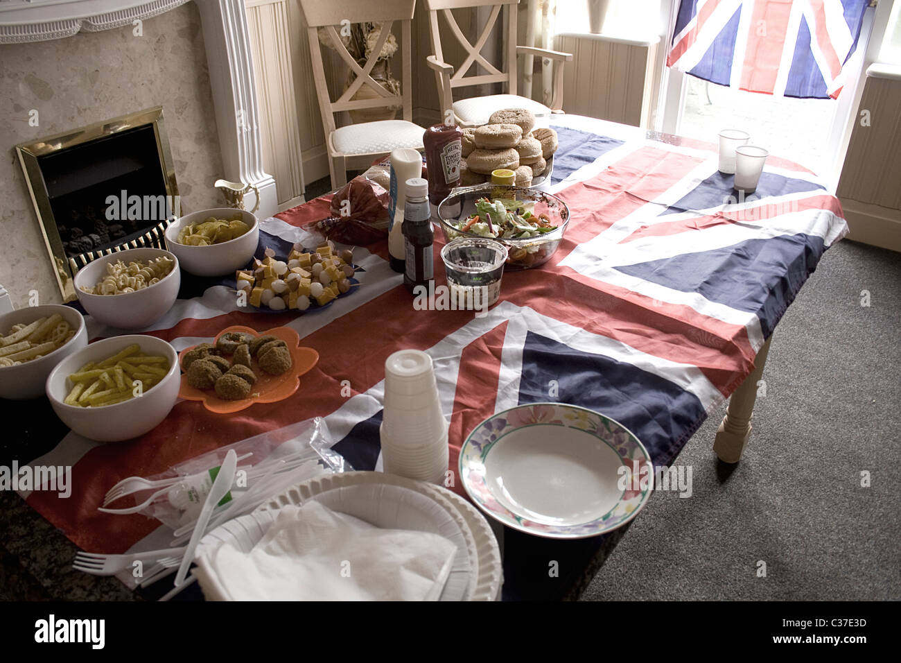 Wedding work hi-res stock photography and images - Alamy