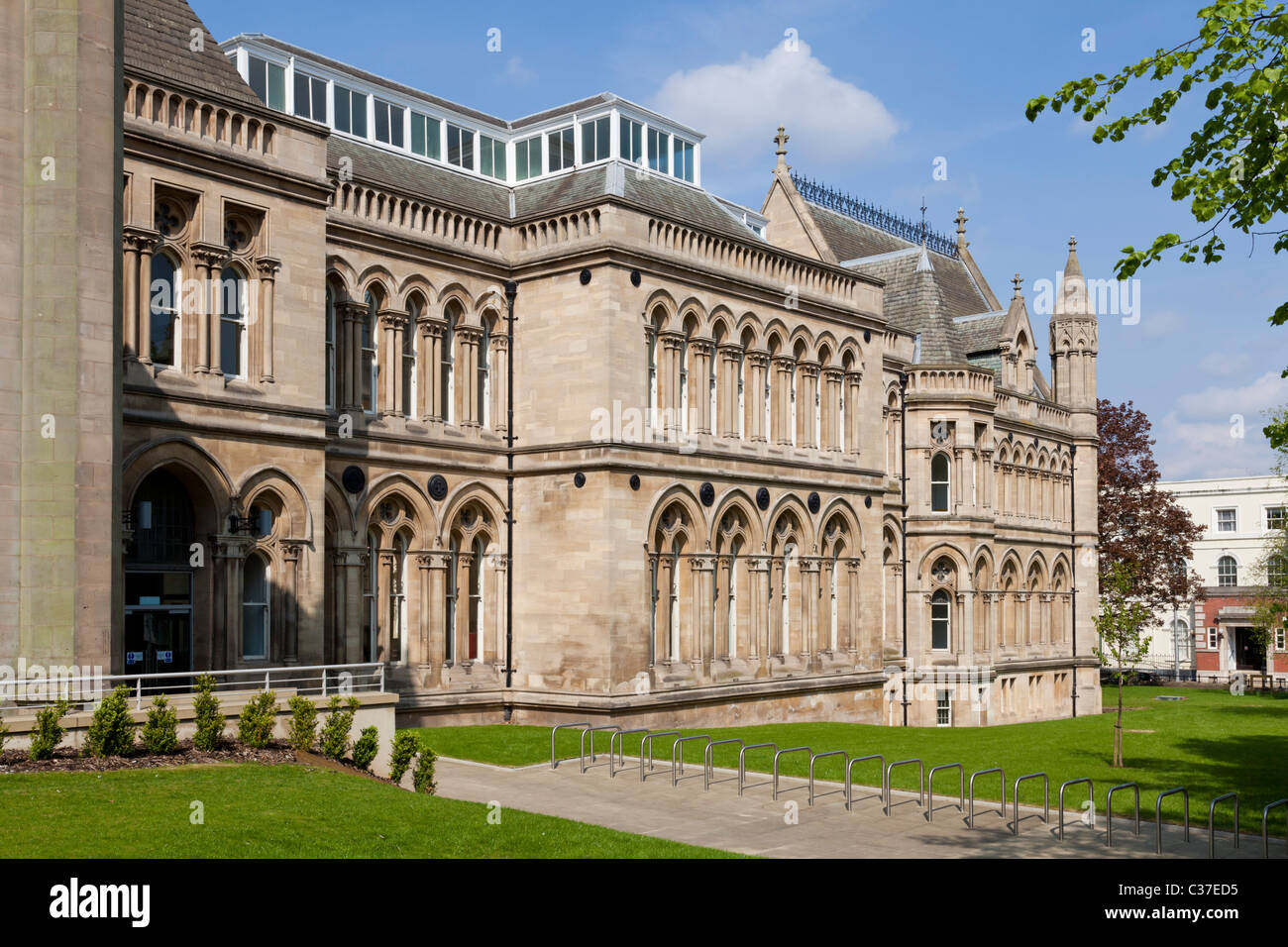 Newton and Arkwright Buildings Nottingham Trent University, Nottingham ...