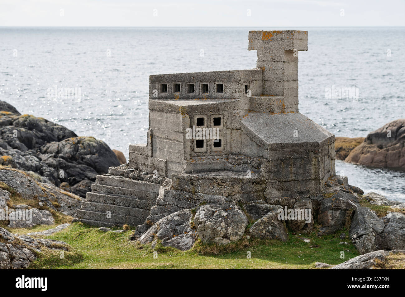 The "Hermit's" Castle at Achmelvich, Assynt, Sutherland, Highland ...