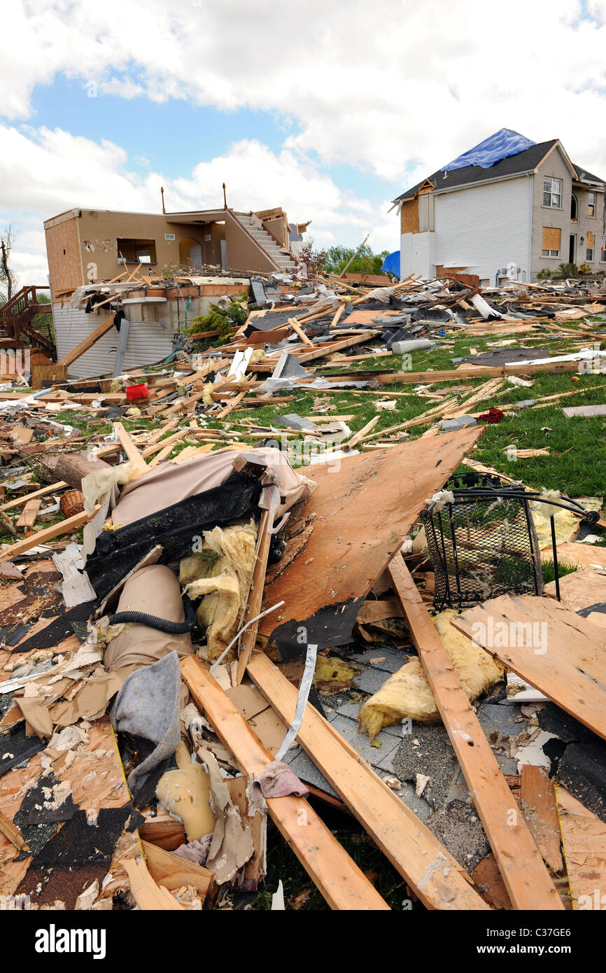 SAINT LOUIS, MISSOURI - APRIL 26: Destroyed homes after tornadoes hit ...