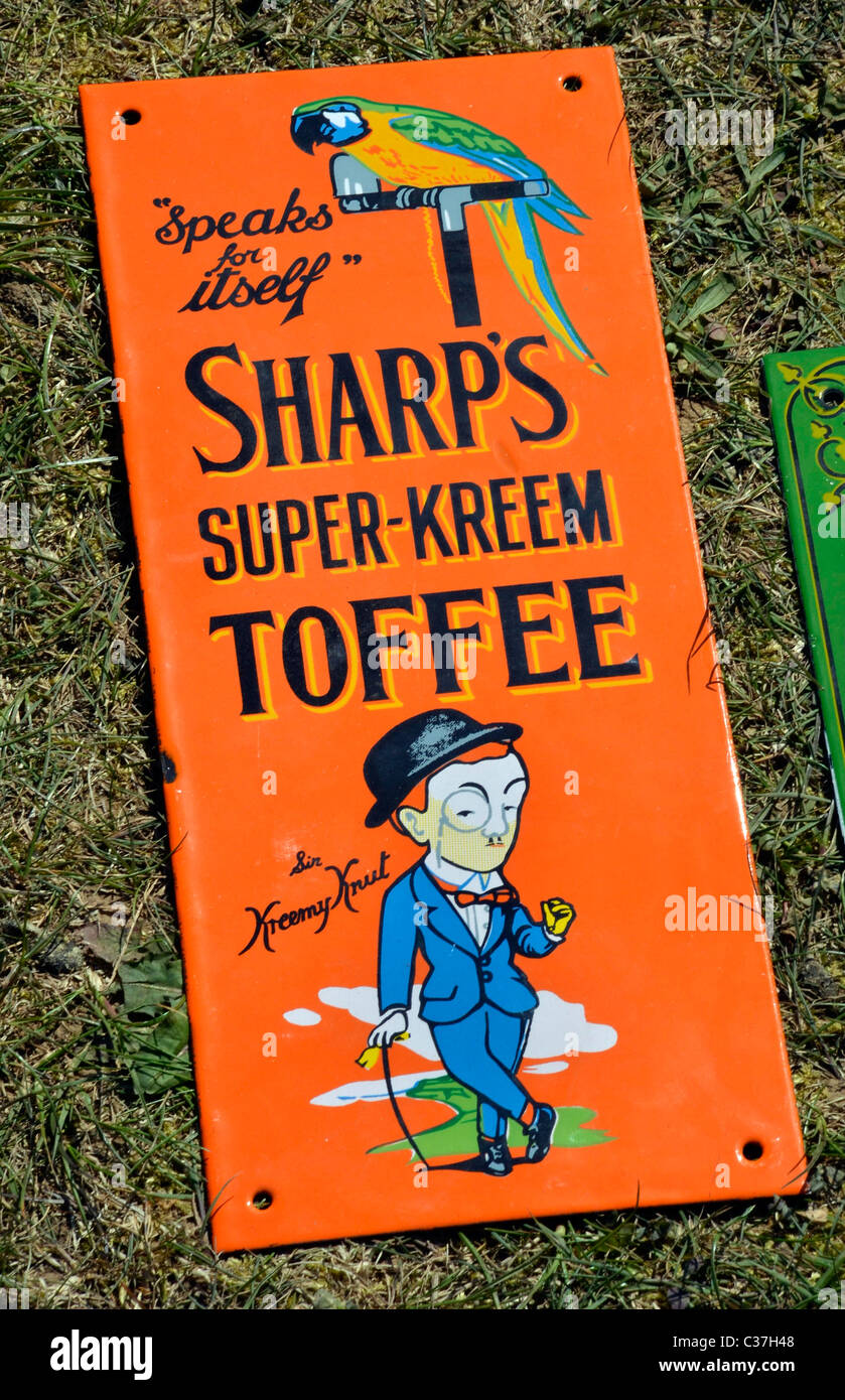 Enamel sign hi-res stock photography and images - Alamy