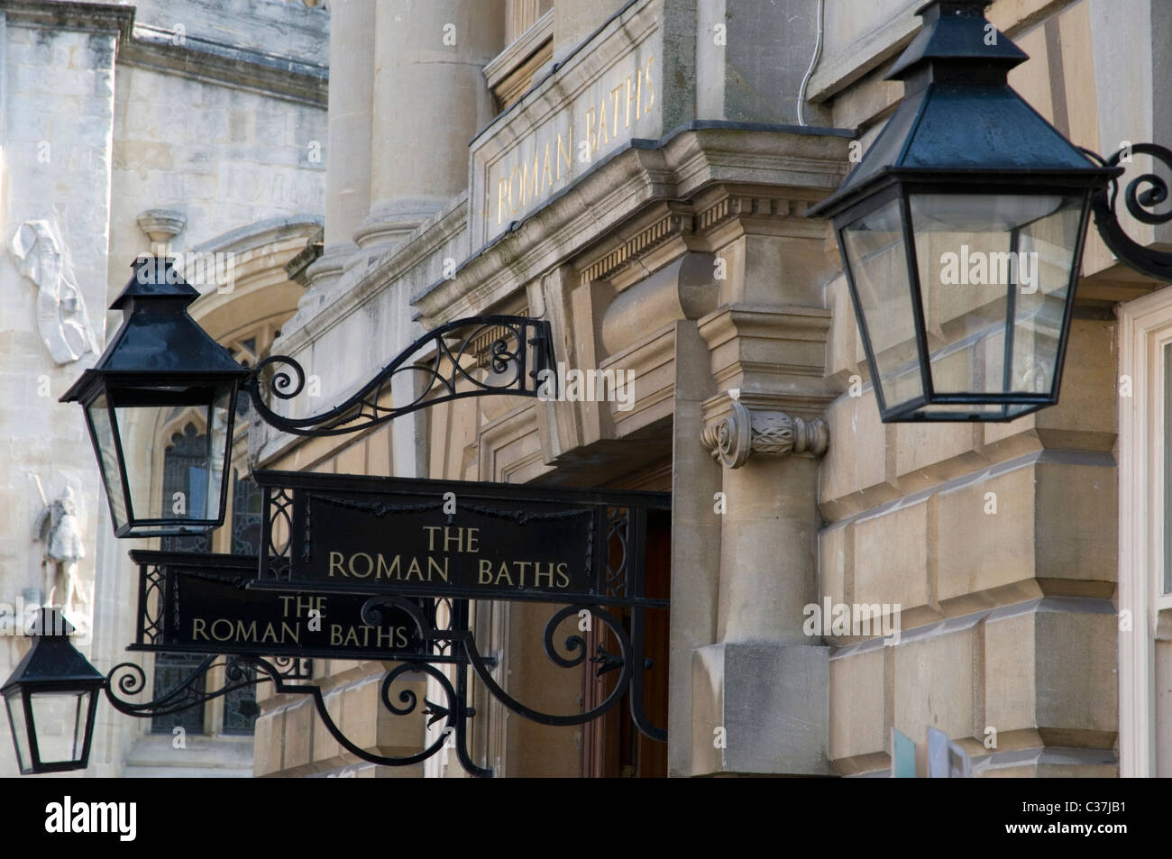 entrance sighs to the roman baths bath england Stock Photo - Alamy