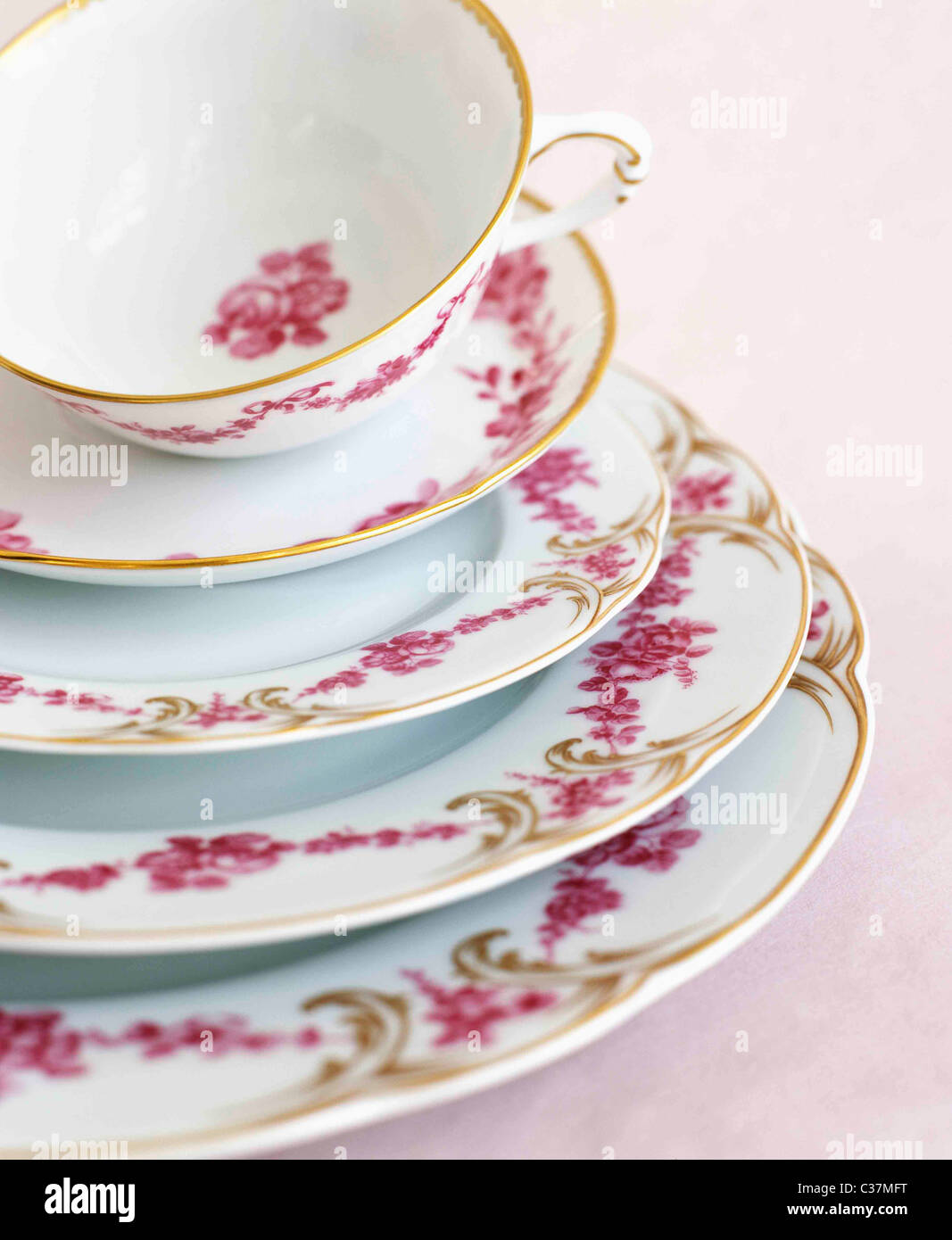 Stack of china Stock Photo - Alamy