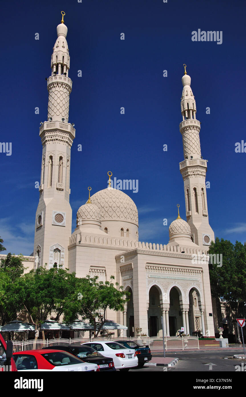 Jumeirah Mosque, Al Jumeira Road, Jumeirah, Dubai, United Arab Emirates ...