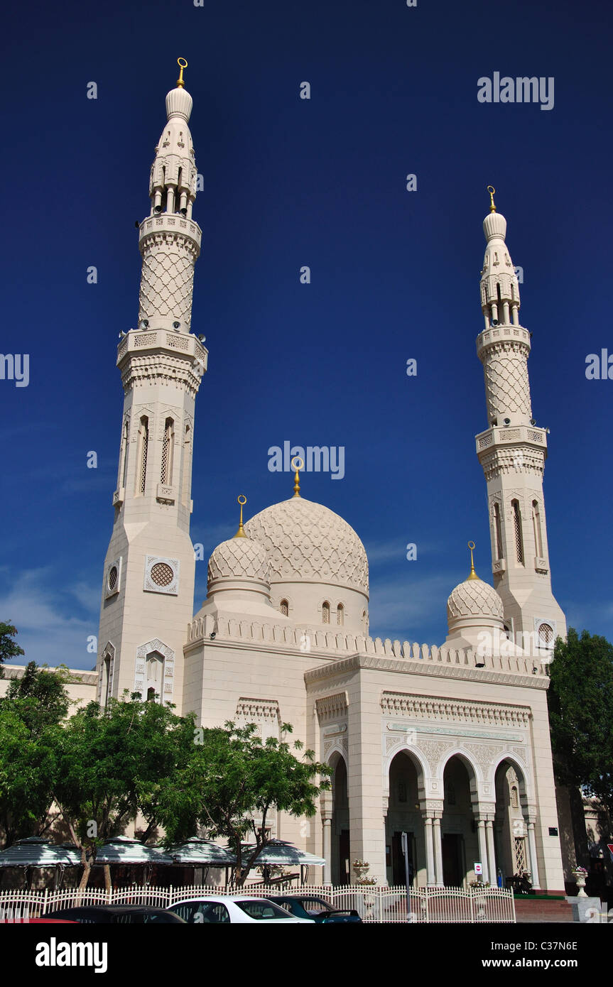 Jumeirah Mosque, Al Jumeira Road, Jumeirah, Dubai, United Arab Emirates ...
