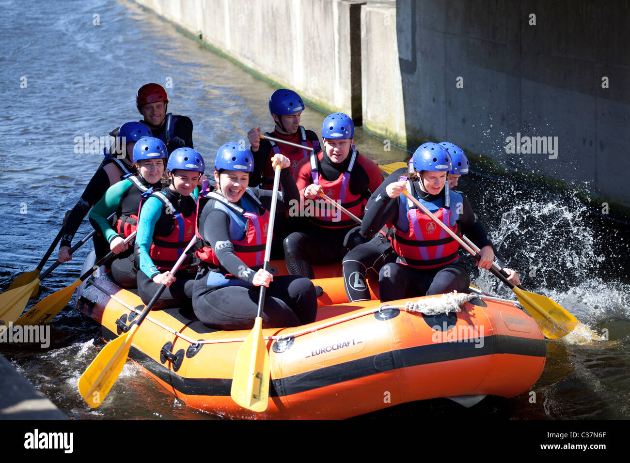 Whitewater rafters family hi-res stock photography and images - Alamy