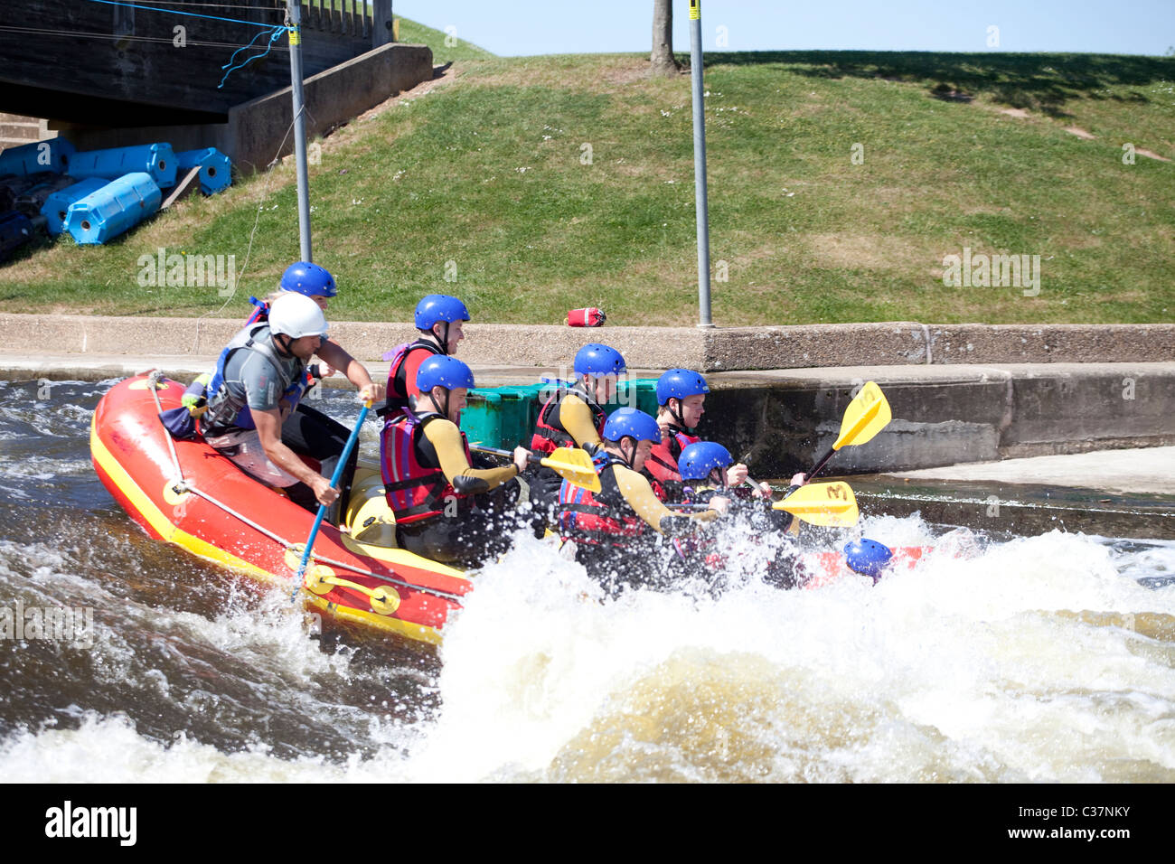 Whitewater rafters family hi-res stock photography and images - Alamy