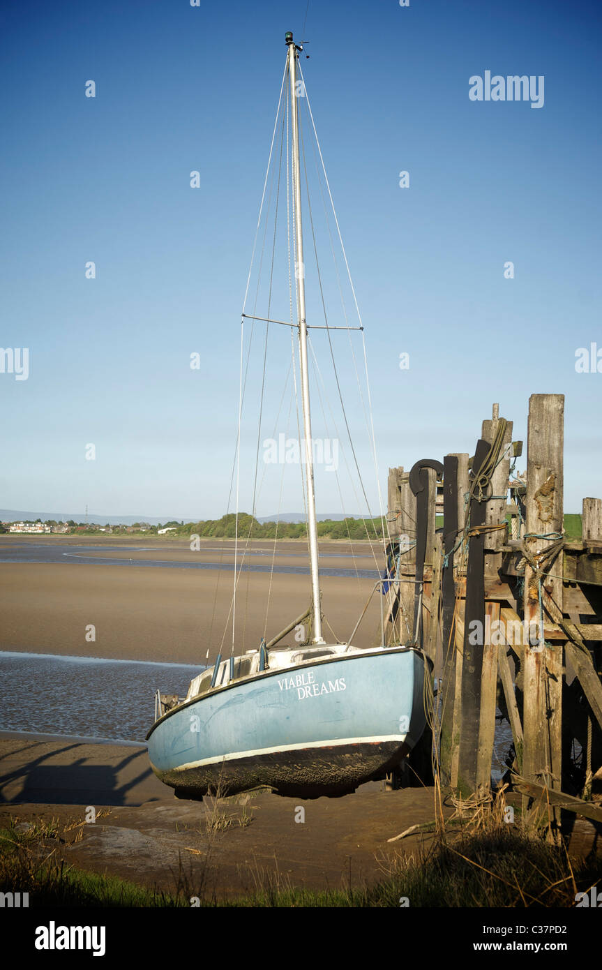 Boat moored on Skippool Creek,Thornton Stock Photo - Alamy