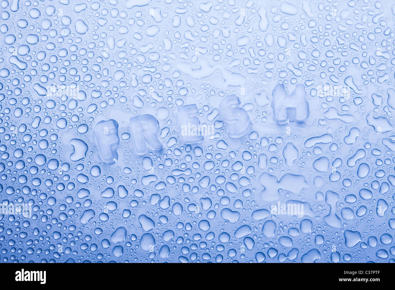 Ice cubes & aqua Stock Photo - Alamy