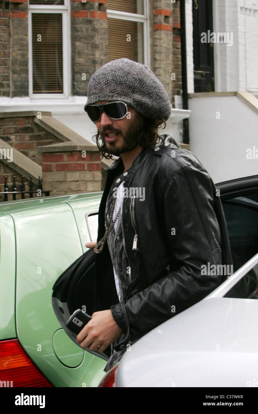 Russell Brand seen arriving home with a friend. London, England - 30.03 ...
