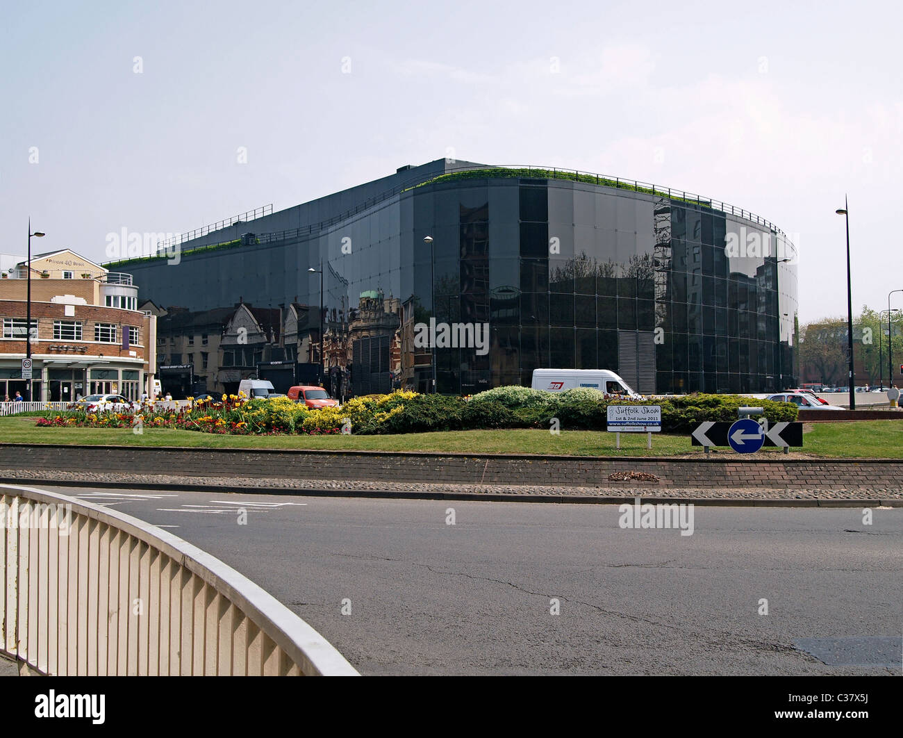 Willis Group Holdings Building, Ipswich, Suffolk - one of earliest ...