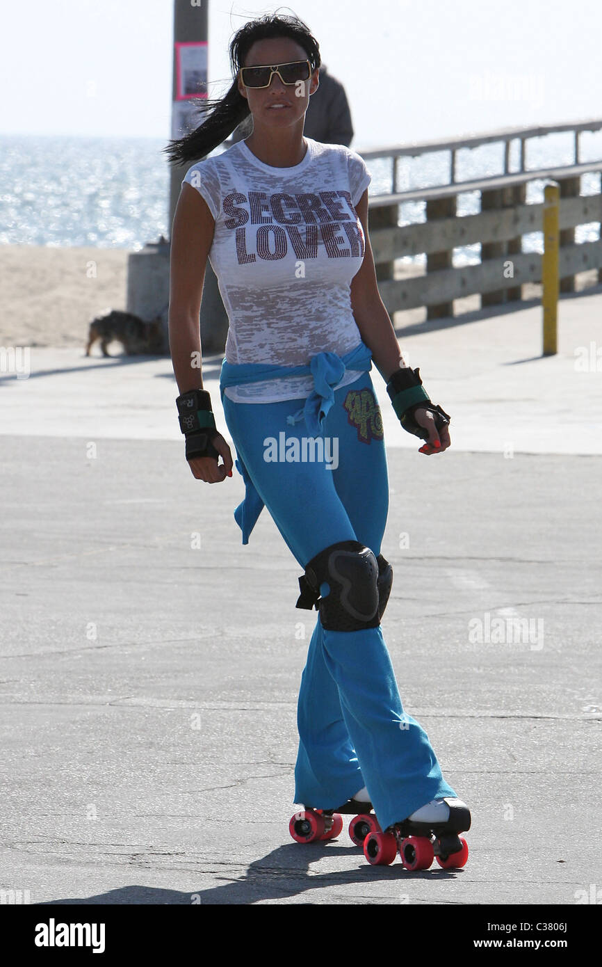 Jordan, aka Katie Price, skating after leaving Venice Bike & Skates Los ...
