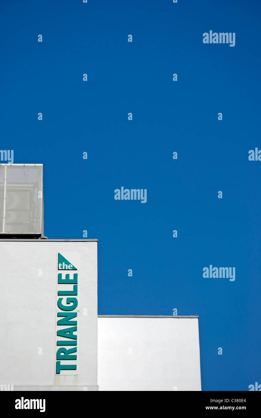 roof detail of the the triangle, a commercial building in hammersmith ...