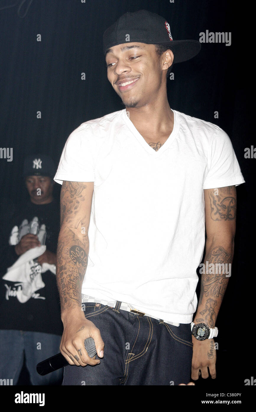 Bow Wow MySpace and Power 105.1 FM host Rapper Bow Wow's album release ...