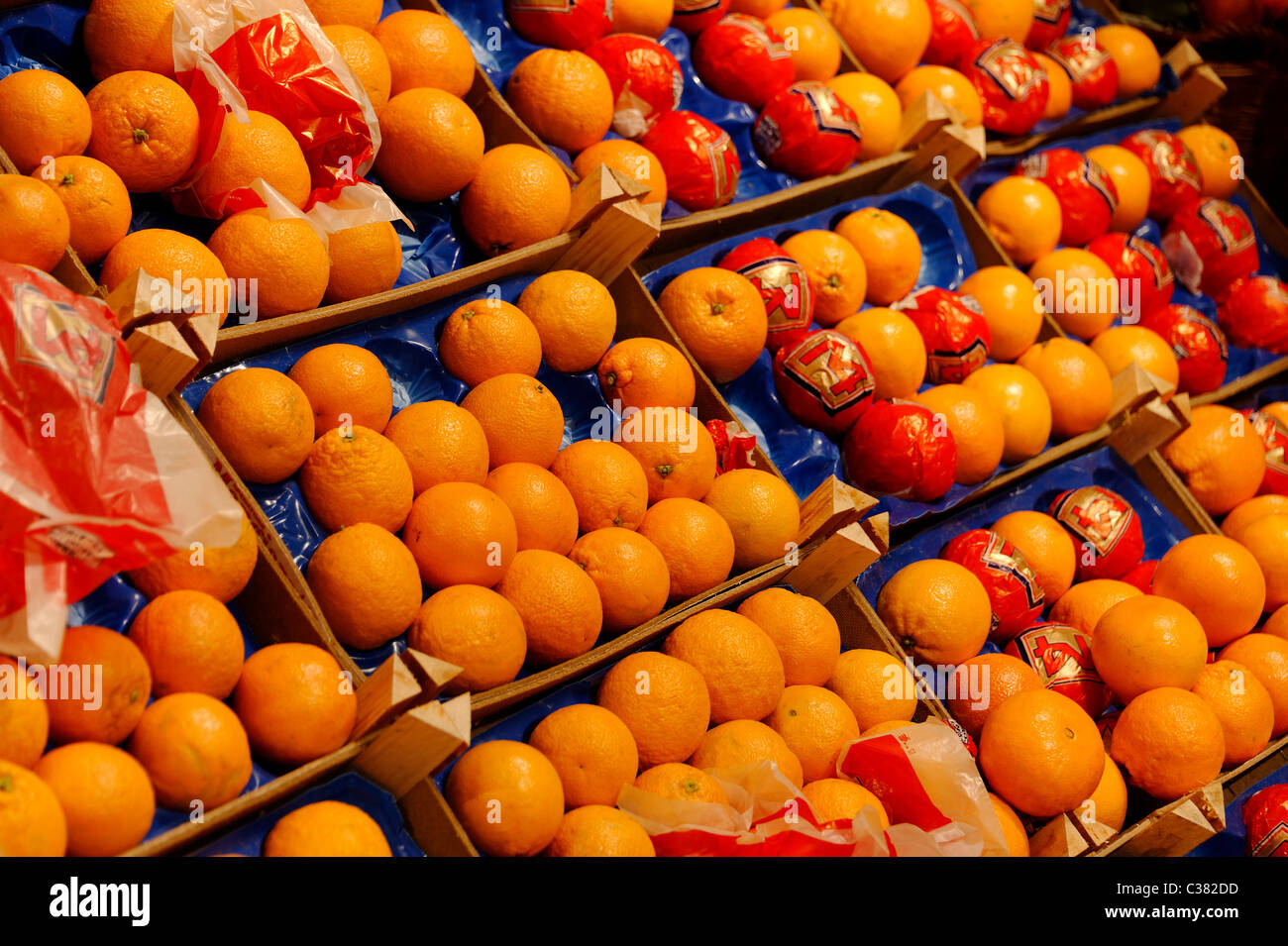 Orange market, Lugano, Canton Ticino, Switzerland Stock Photo - Alamy