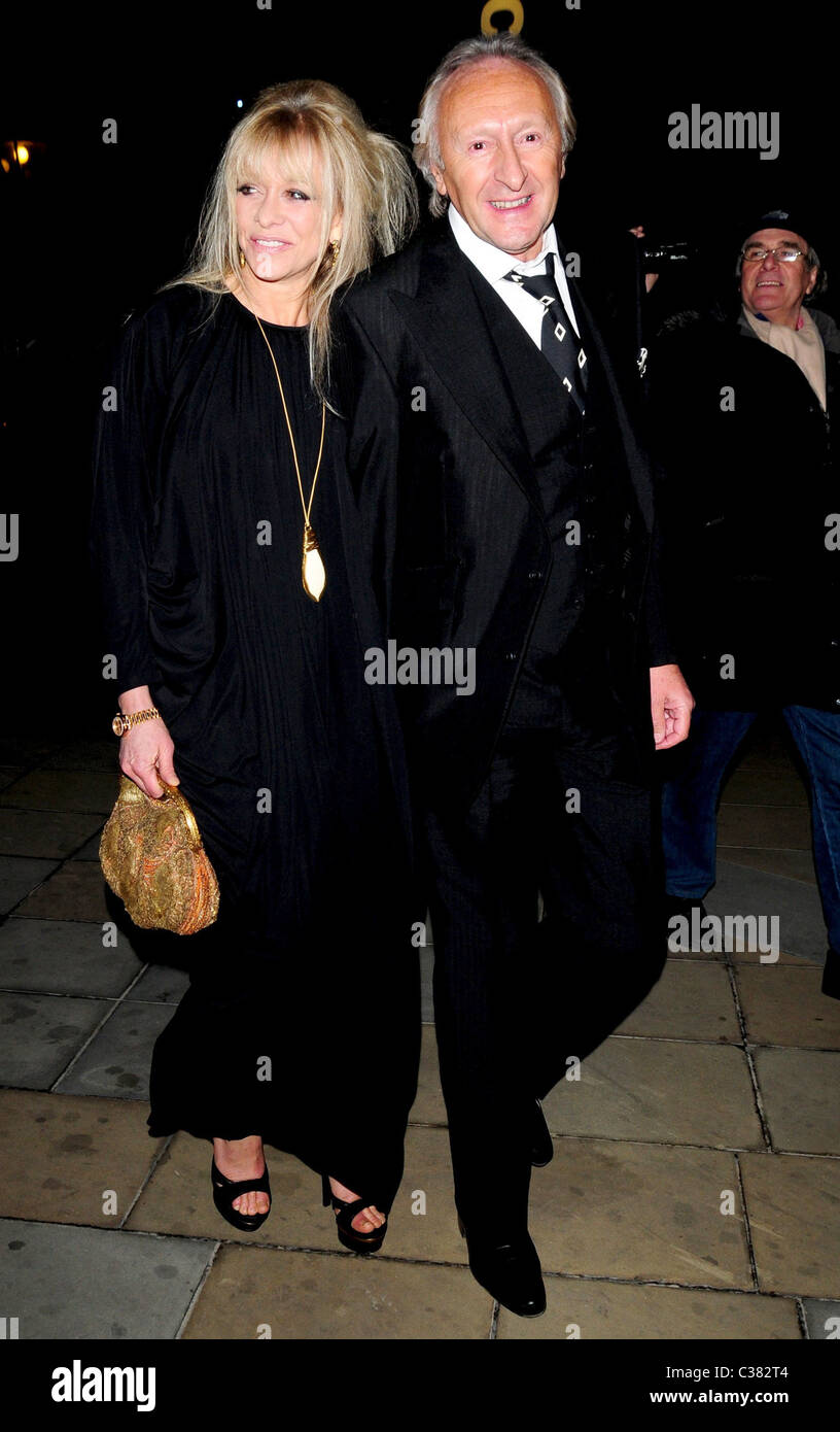 Jo Wood and Guest Vogue Gucci Dinner held at Saatchi Gallery ...