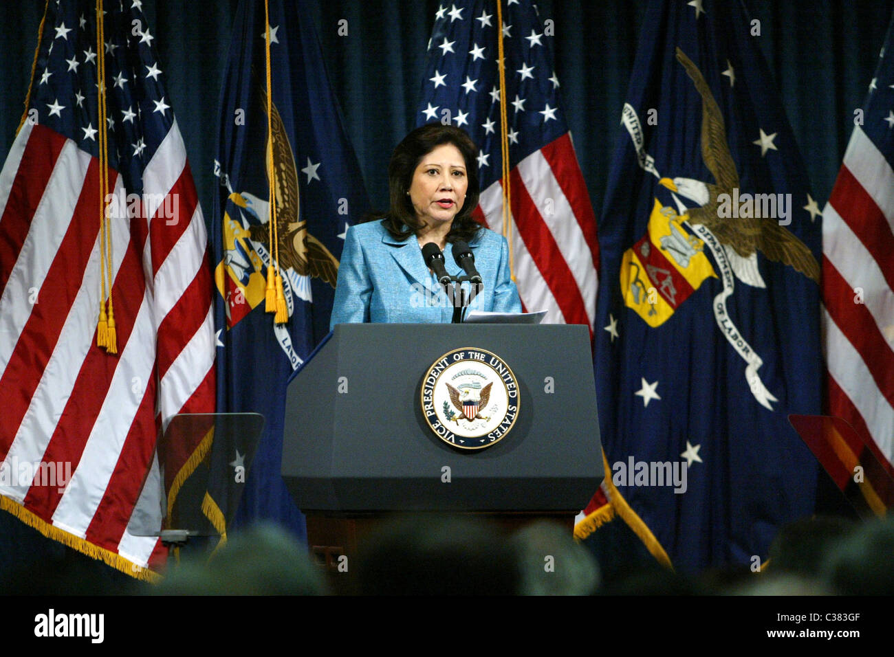 Hilda Solis was sworn in as Secretary of Labor in a ceremony held at ...