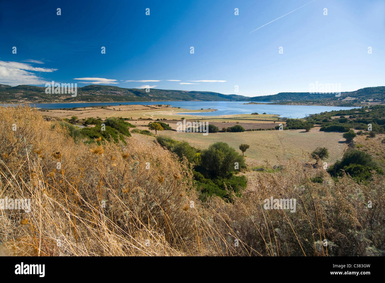 Omodeo lake hi-res stock photography and images - Alamy
