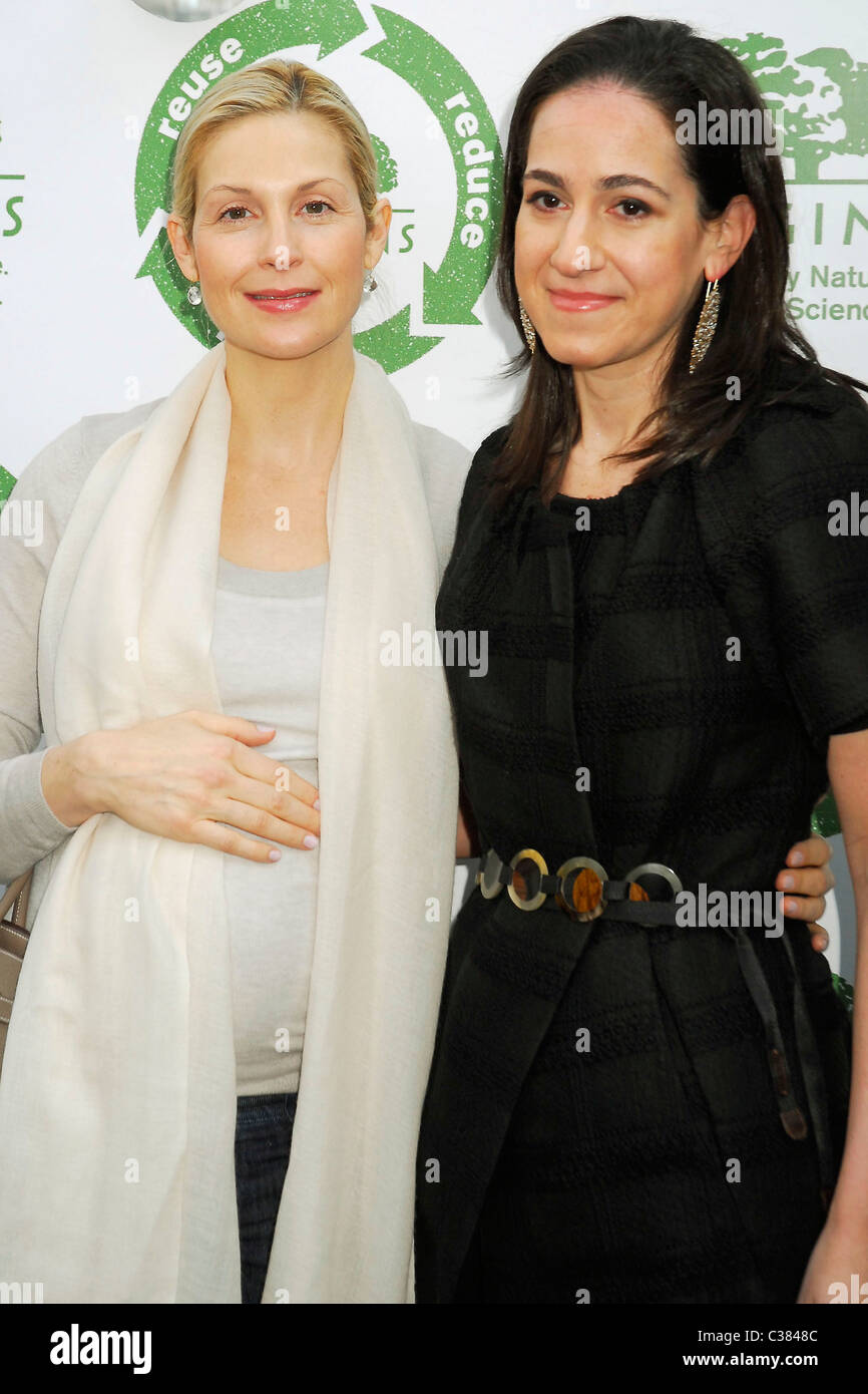 Gossip Girl' star Kelly Rutherford and Jane Lauder kick off Origins ...