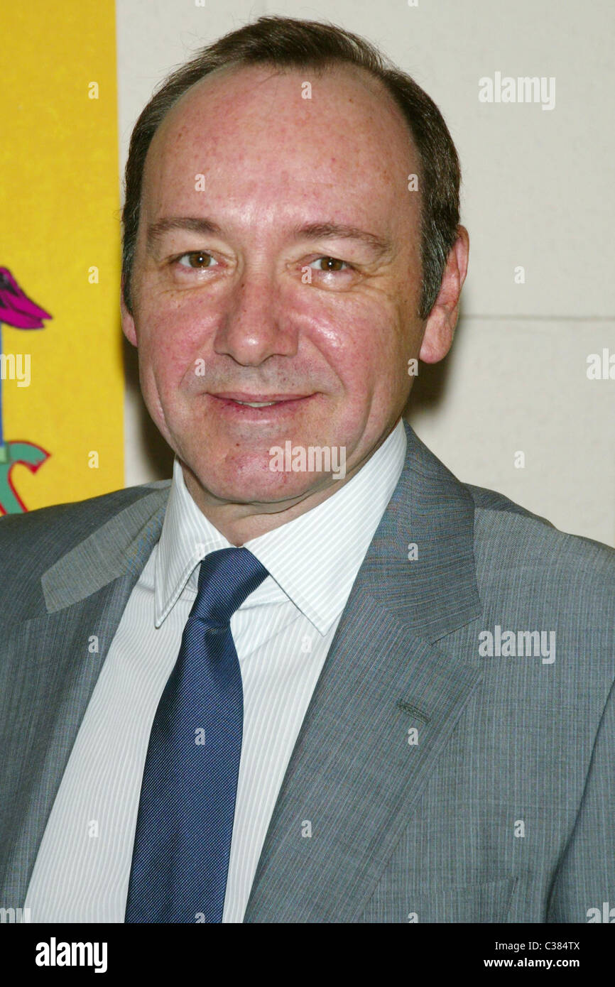 Kevin Spacey Photocall with the cast and creative team of the Old Vic ...