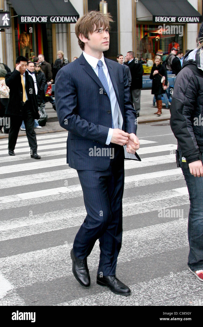 Chace Crawford Cast members on the set of 'Gossip Girl' filming on ...