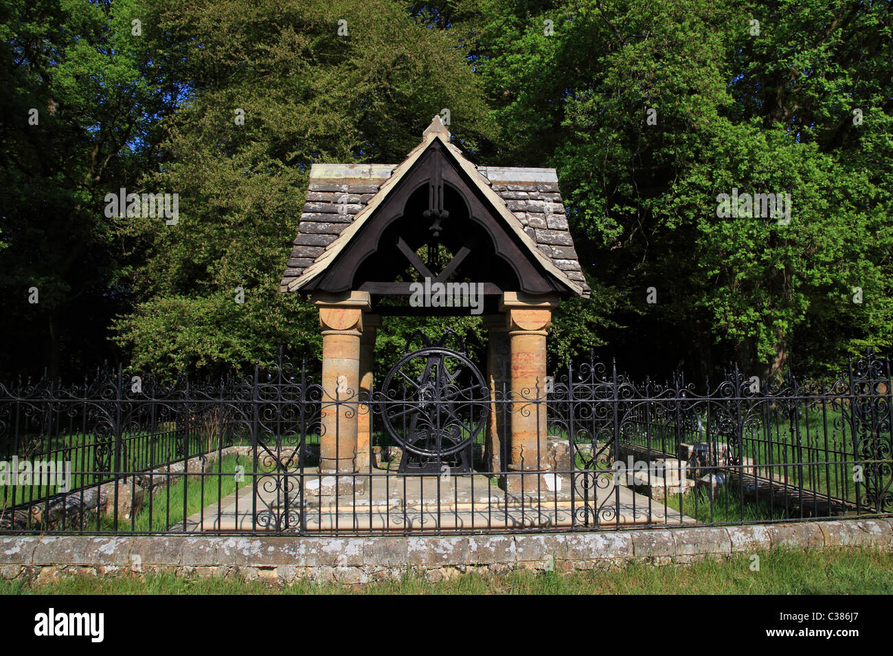 Abinger common, surrey hi-res stock photography and images - Alamy