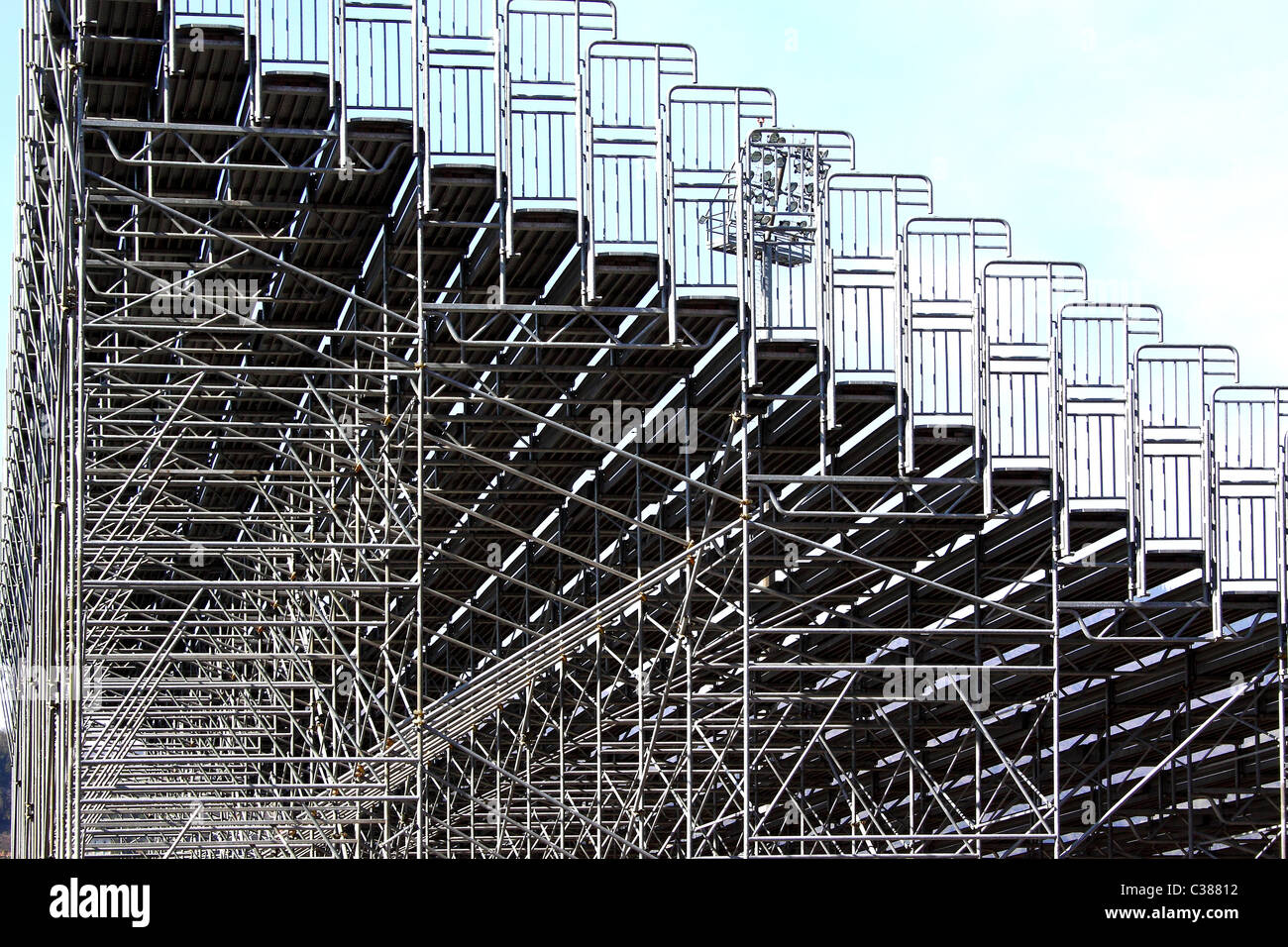 Scaffold structure hi-res stock photography and images - Alamy