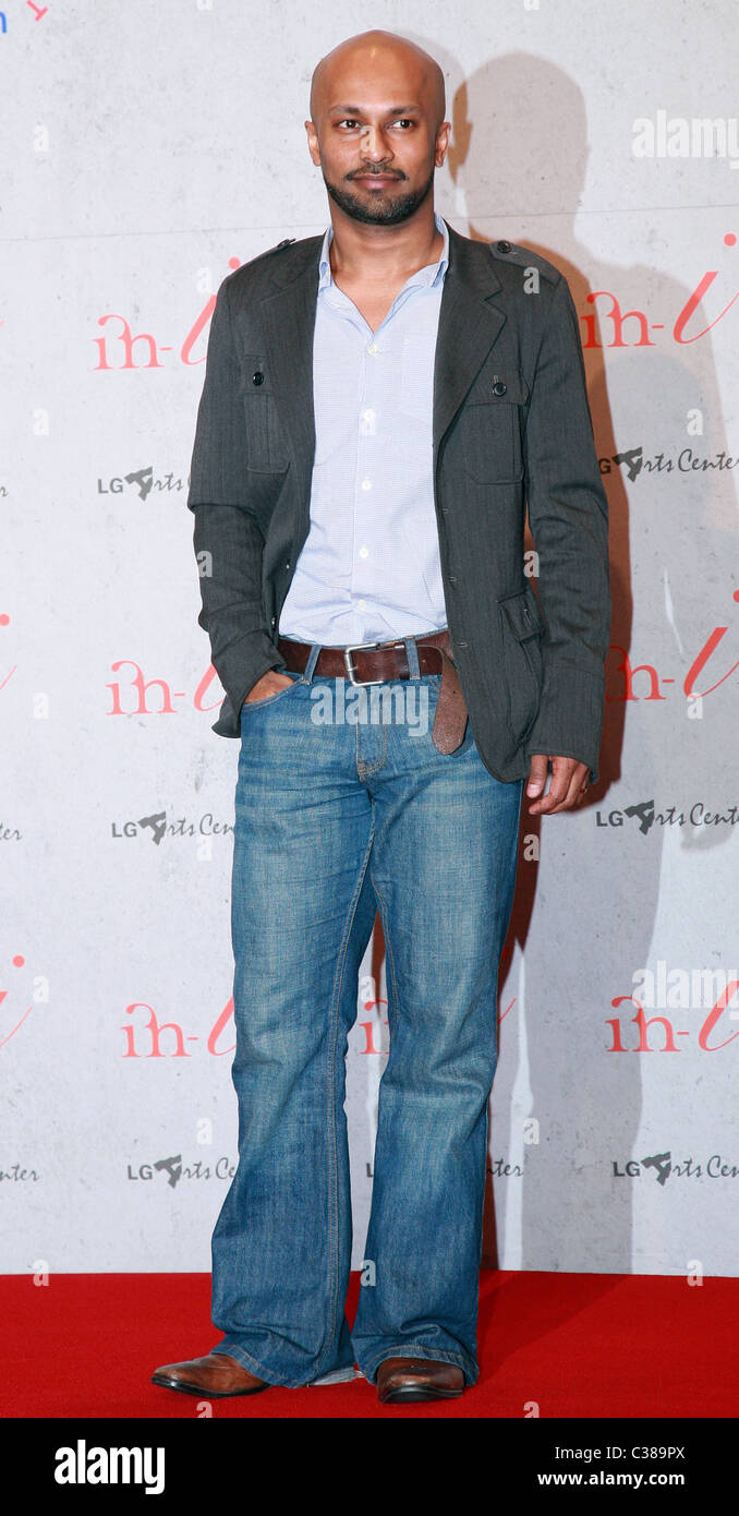 Akram Khan The Korean premiere of 'L'Heure D'ete' (Summer Hours) held ...