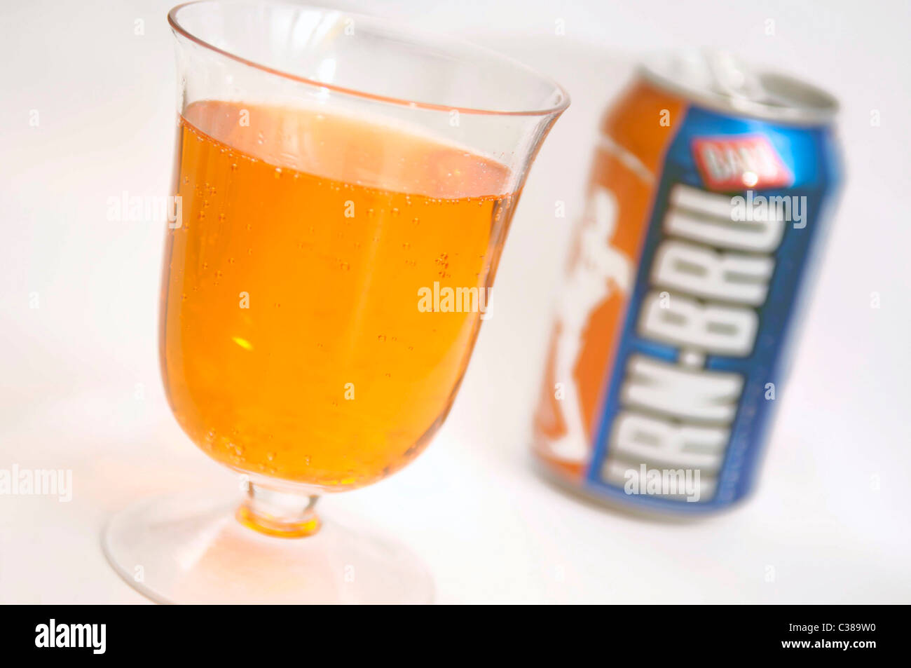 Irn bru glass hi-res stock photography and images - Alamy