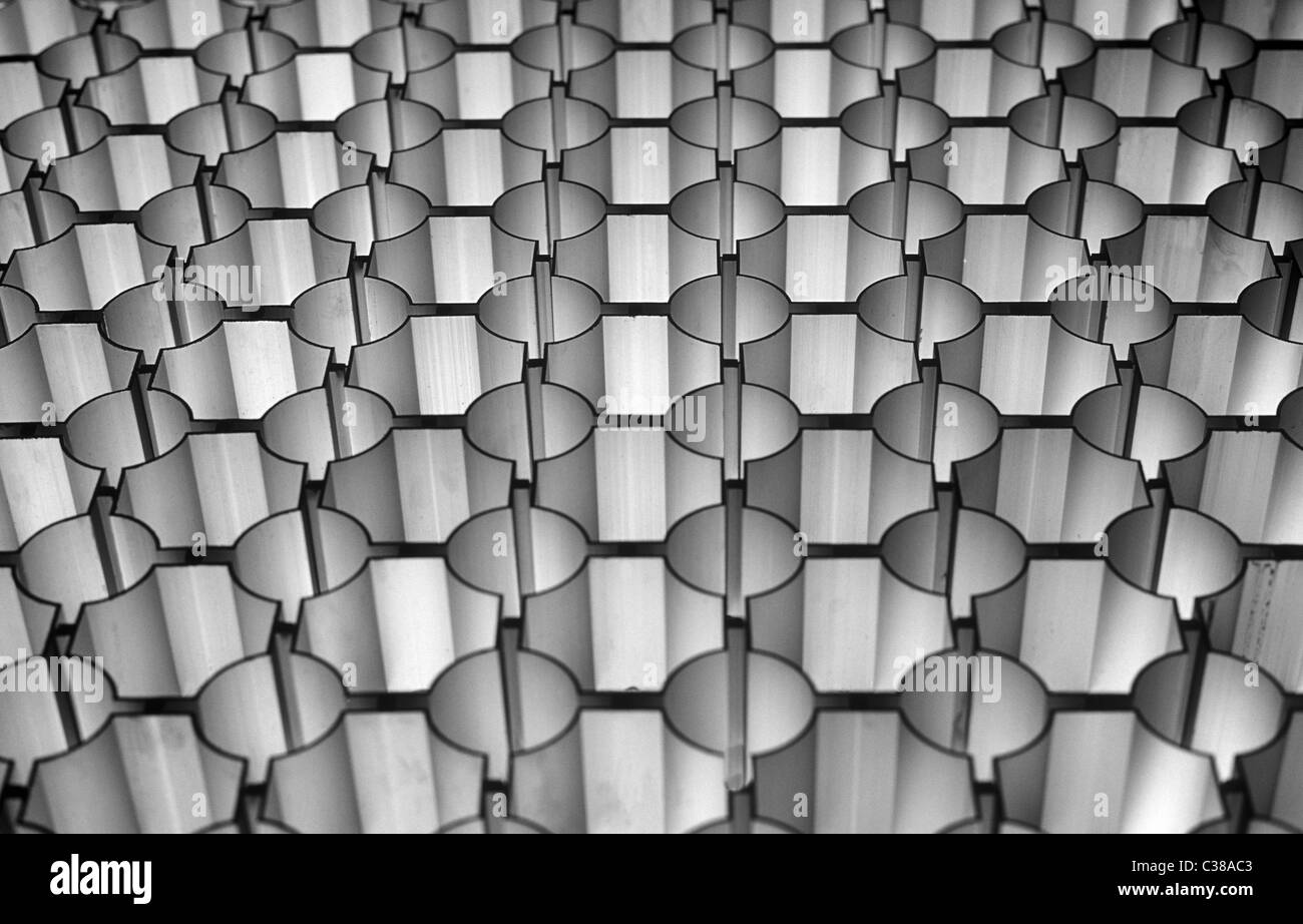 Aluminum pattern hi-res stock photography and images - Alamy