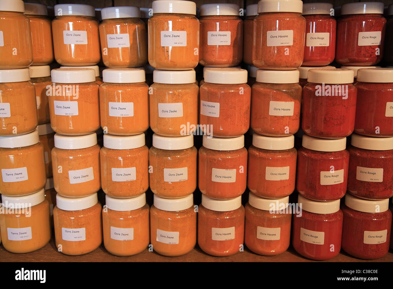 Ochre powder hi-res stock photography and images - Alamy