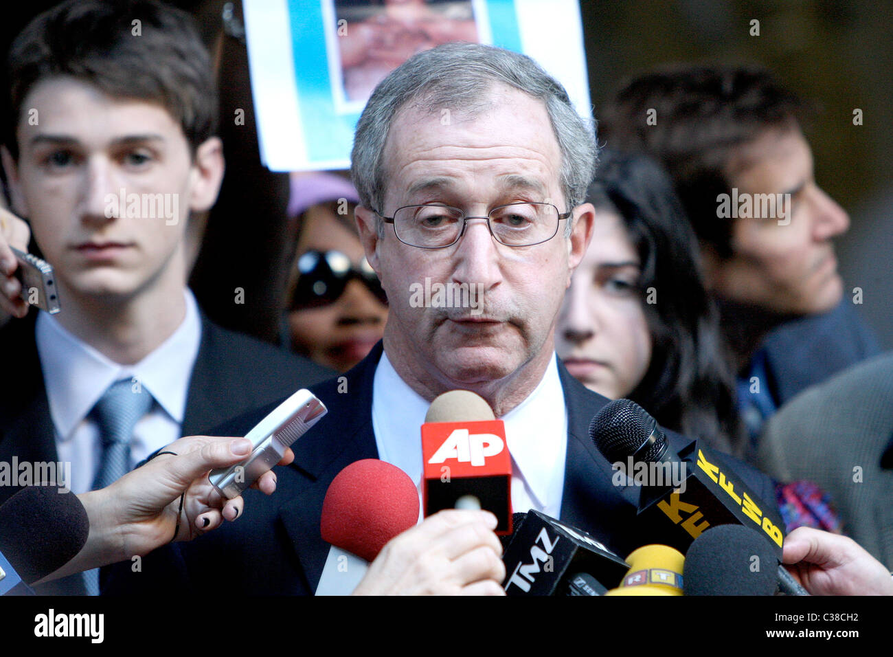 Donald etra hi-res stock photography and images - Alamy