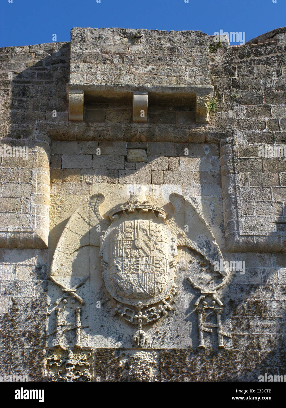 Otranto castle castello aragonese otranto hi-res stock photography and ...