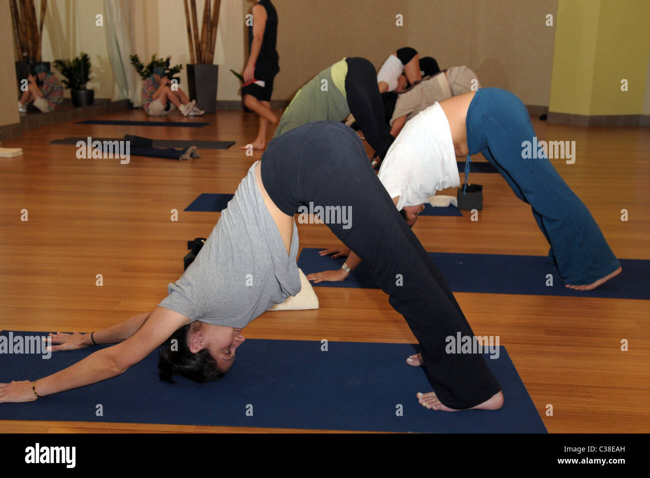 Tracy wilson mourning and alonzo mourning hi-res stock photography and ...