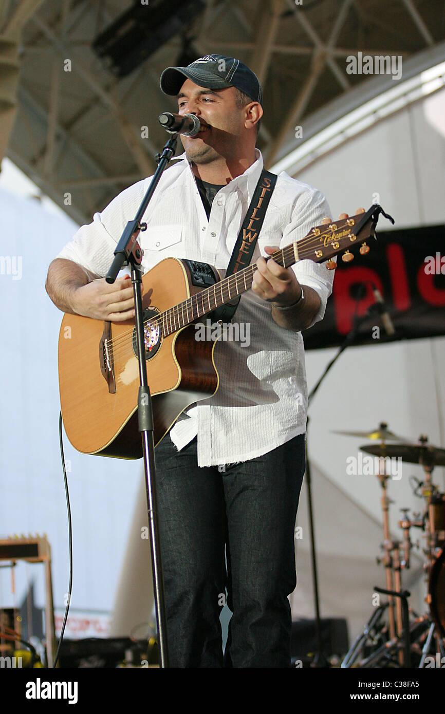 Matt stillwell hi-res stock photography and images - Alamy