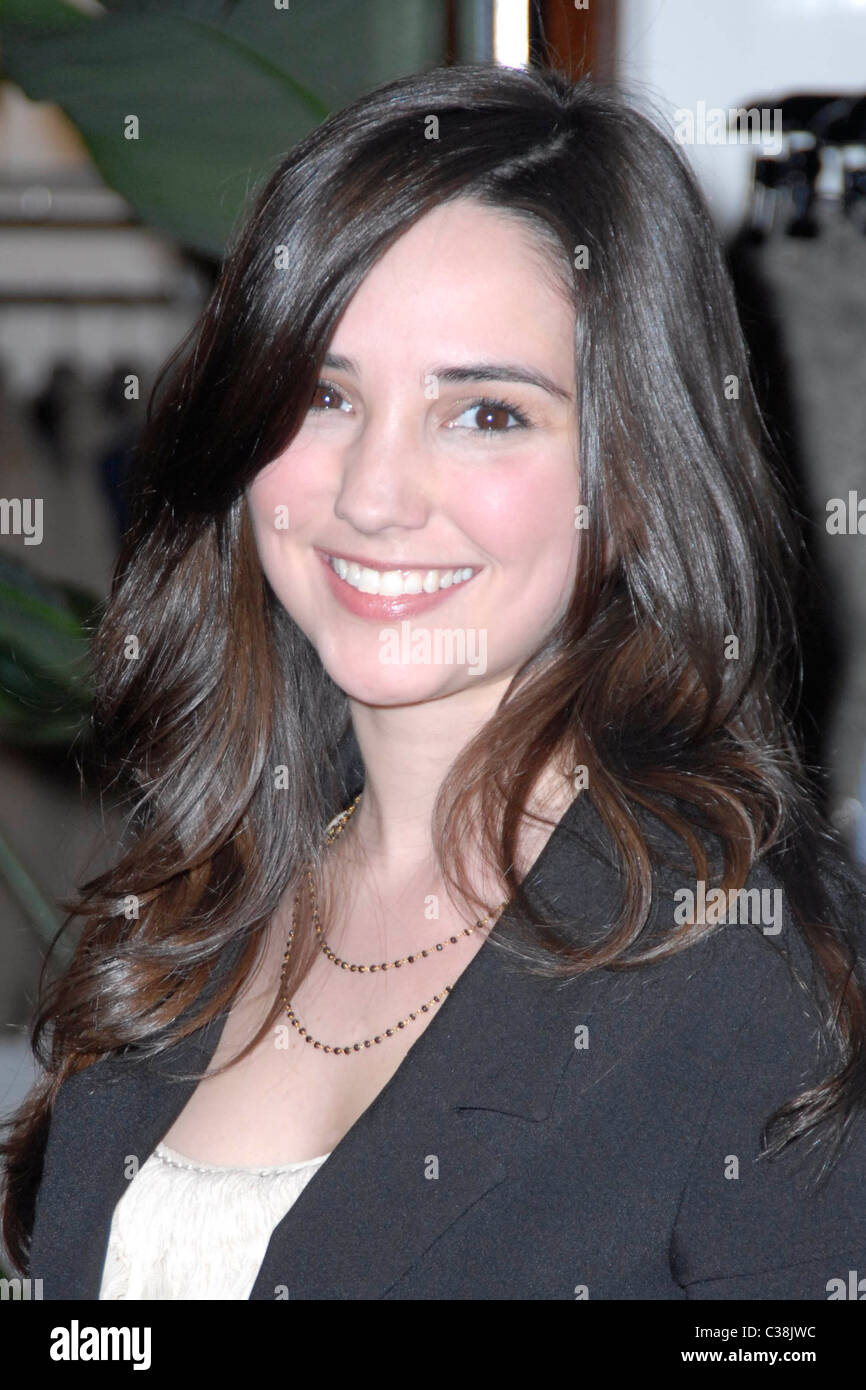 Laura breckenridge hi-res stock photography and images - Alamy